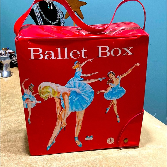 Vintage | Bags | Vintage Ballet Box Dance Case Red Vinyl 96s Mattel ...